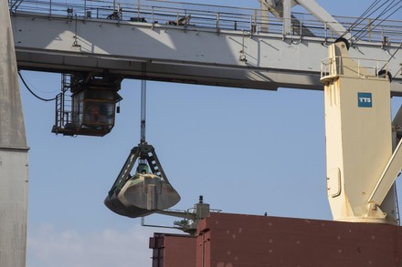 250 Corn cargo Stock Pictures, Editorial Images and Stock Photos ...
