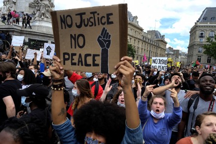 Protesters Raise Their Fist Give Finger Editorial Stock Photo - Stock ...