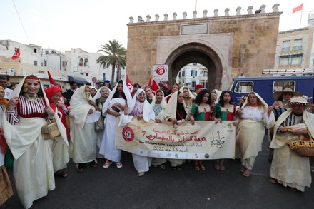 Tunisian Women Wearing Traditional Veils Called Editorial Stock Photo ...