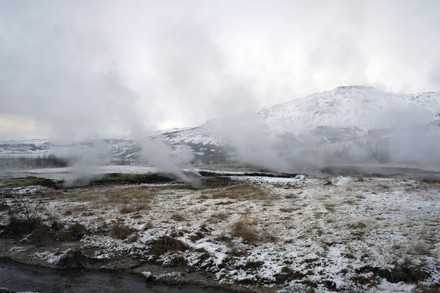 Hot Springs Geyserhot Springs Geyser Editorial Stock Photo - Stock ...