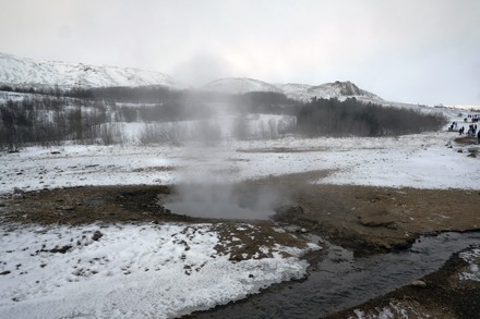 Hot Springs Geyserhot Springs Geyser Editorial Stock Photo - Stock ...
