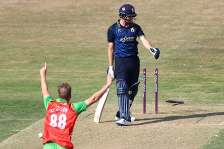 Wicket Tom Scriven Bowls Will Rhodes Editorial Stock Photo - Stock ...