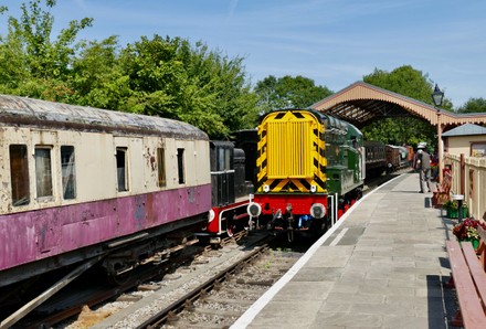 500 Guinness train Stock Pictures, Editorial Images and Stock Photos ...