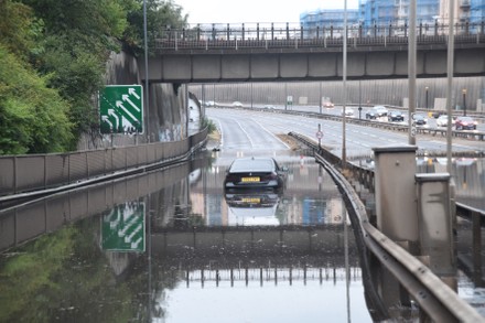 __COUNT__ Major Flooding on A406, London, UK - 17 Aug 2022 Stock ...