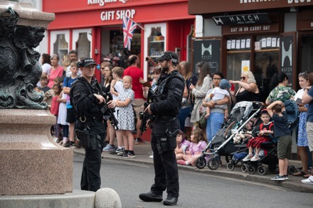 250 British army security guard Stock Pictures, Editorial Images and ...