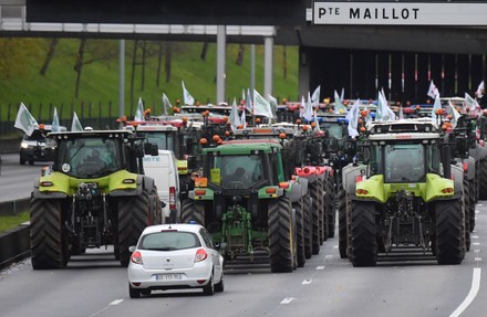 500 French tractors Stock Pictures, Editorial Images and Stock Photos ...