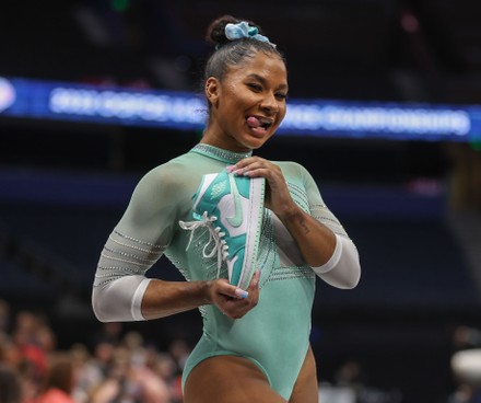 Elle Mueller Twin City Twisters Competes Editorial Stock Photo - Stock ...