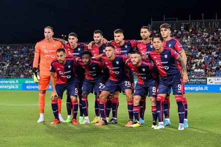 2,000 Cagliari calcio team Stock Pictures, Editorial Images and Stock ...