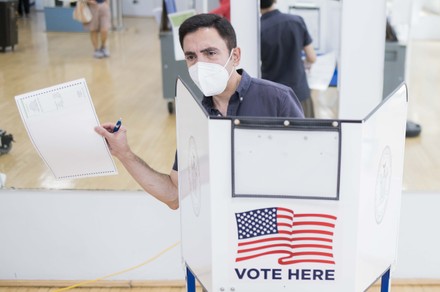 Voter Asks Question About Voting Procedure Editorial Stock Photo ...