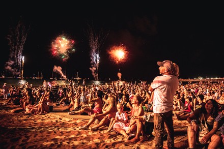 7,000 Fireworks display Stock Pictures, Editorial Images and Stock ...