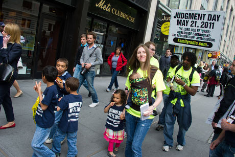 __COUNT__ Judgment Day march, New York, America - 13 May 2011 Stock ...