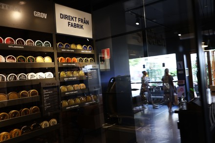 imágenes de Swedish Match store Avenyn, Gothenburg, Sweden - 15 Aug ...