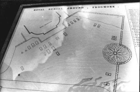 Plan Royal Cemetery Frogmore Frogmore House Editorial Stock Photo ...