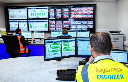 Royal Mail's new automated warehouse for parcels, UK - 14 Jun 2022 ...