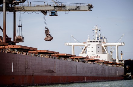 42 Coal freighter Stock Pictures, Editorial Images and Stock Photos ...