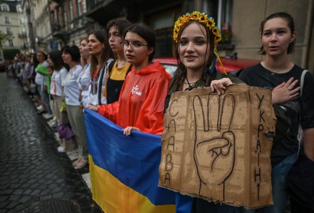 Ukrainians People Seen Next Russian Consulate Editorial Stock Photo ...