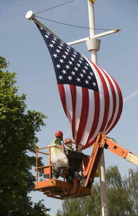 Workmen Fix Us Flag Editorial Stock Photo - Stock Image | Shutterstock