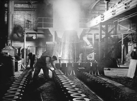 2,000 Factory 1930s Stock Pictures, Editorial Images and Stock Photos ...