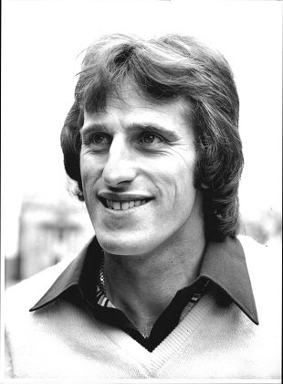 obituary - former england goalkeeper ray clemence Stock Photos ...
