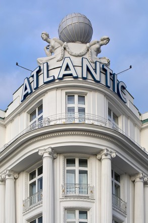 1,000 Luxurious buildings Stock Pictures, Editorial Images and Stock ...