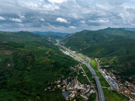 220827 Chuxiong Aug 27 2022 Xinhua Editorial Stock Photo - Stock Image ...