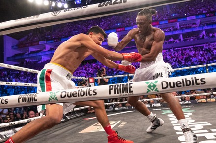 250 Dazn boxing Stock Pictures, Editorial Images and Stock Photos ...