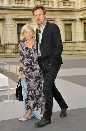 Ewan Mcgregor His Grandmother Phyllis Lawson Editorial Stock Photo ...
