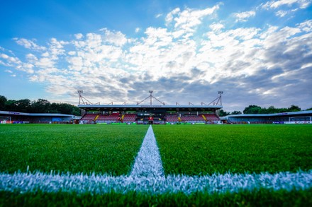 Broadfield Stadium During Efl Trophy Match - Foto de stock de contenido ...