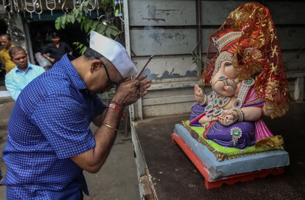 Indian Devotee Offers Prayer Idol Elephantheaded Editorial Stock Photo ...