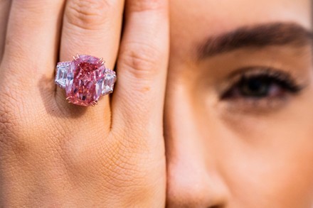 Williamson Pink Star Vivid Pink Diamond Editorial Stock Photo - Stock ...