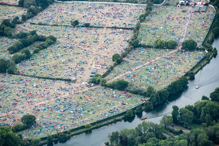 Reading Festival aftermath, UK - 29 Aug 2022 Stock Pictures, Editorial ...