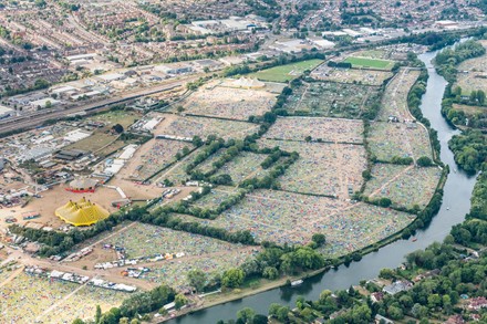 Reading Festival aftermath, UK - 29 Aug 2022 Stock Pictures, Editorial ...