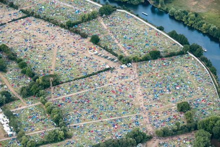 Reading Festival aftermath, UK - 29 Aug 2022 Stock Pictures, Editorial ...