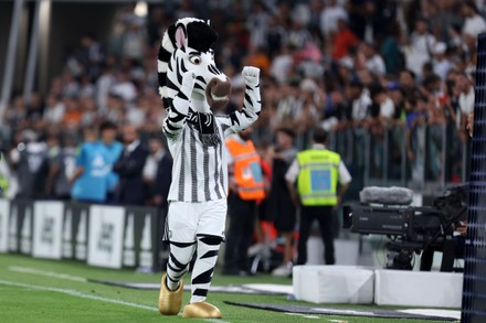 Jay Mascotte Juventus Fc Greets Tje Editorial Stock Photo - Stock Image ...