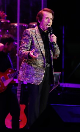 750 Raphael [singer] Stock Pictures, Editorial Images and Stock Photos ...