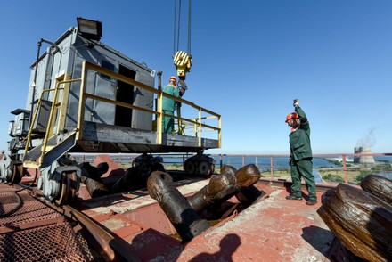 1 Core shroud Stock Pictures, Editorial Images and Stock Photos ...