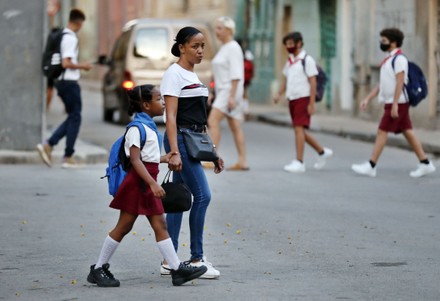 250 Cuban students Stock Pictures, Editorial Images and Stock Photos ...