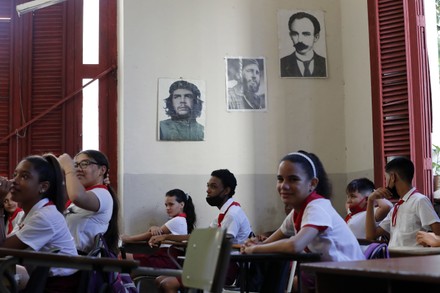 250 Cuban students Stock Pictures, Editorial Images and Stock Photos ...