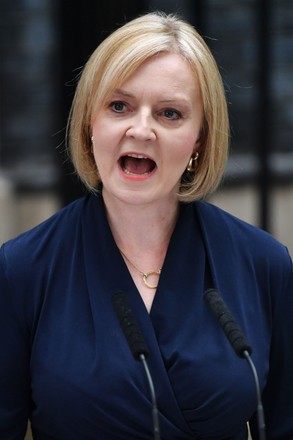 Liz Truss Makes Her First Speech Redaktionelles Stockfoto – Stockbild ...