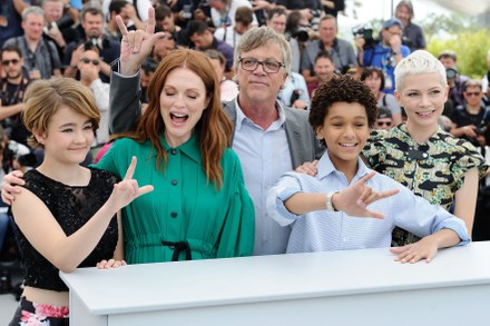 Millicent Simmonds Julianne Moore Todd Haynes Editorial Stock Photo - Stock Image | Shutterstock