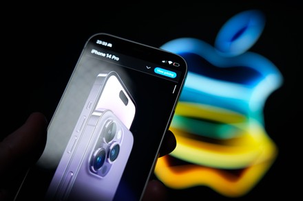22 Iphone 14 logo Stock Pictures, Editorial Images and Stock Photos ...