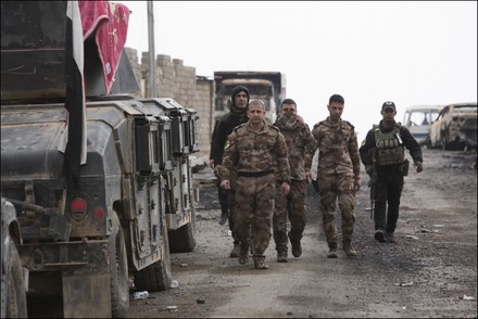 Maamoun Mosuls Neighborood Iraqi Military Isof Editorial Stock Photo ...