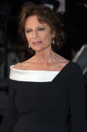 Jacqueline Bisset Leaving Red Carpet Amant Redaktionelles Stockfoto ...