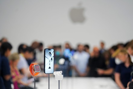 New Apple Products Displayed San Francisco Editorial Stock Photo ...