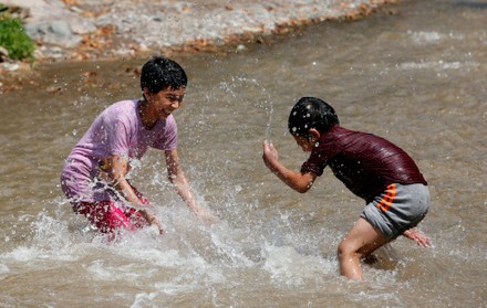 imágenes de Water crisis in Iran, Fasham, Iran Islamic Republic Of - 08 ...