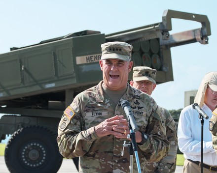 10,000 Army exercise Stock Pictures, Editorial Images and Stock Photos ...