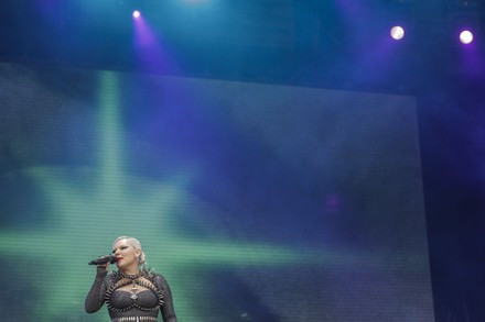 Brazilian Singer Duda Beat Performs During Editorial Stock Photo ...