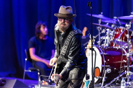 __COUNT__ imágenes de Dave Stewart in concert at The Fire Station ...