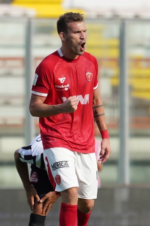Strizzolo Luca N41 Perugia Calcio Exultation Editorial Stock Photo ...