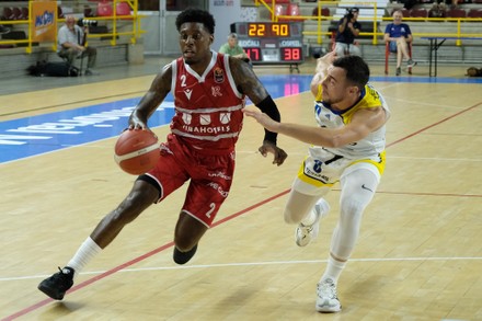 Sacar Anim Unahotels Reggio Emilia Alessandro Editorial Stock Photo ...